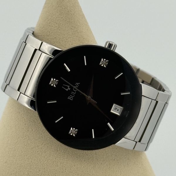 Bulova 3-diamond Date 35 mm watch Model C8671245 New Battery No Box No ...