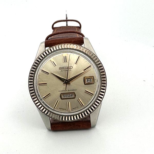 Seiko watch Diashock 6206-8110 Automatic 26J. day/date great condition ...