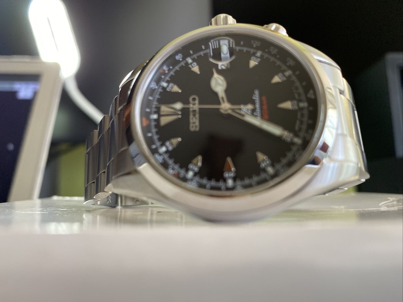 Seiko Alpinist Prospex Men's Black Watch - 6R35-00E0 | WatchCharts