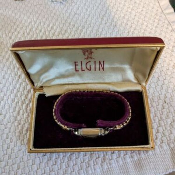 ElGIN DeLuxe Gold Ladies Watch in Original Box | WatchCharts Marketplace
