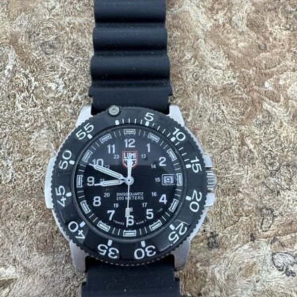 LUMINOX NAVY SEAL Rare 3100 Mens Watch Stainless Steel original strap ...