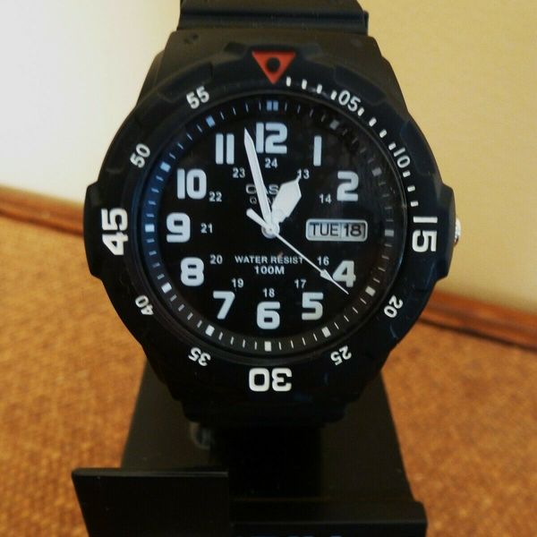 Casio CAS105 3-Hand Analog 100m Water Resistant Watch...New ...