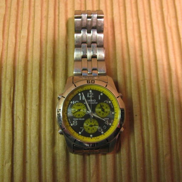 Casio Wave Ceptor Atomic Solar WVQ-600 (fully analog atomic solar ...