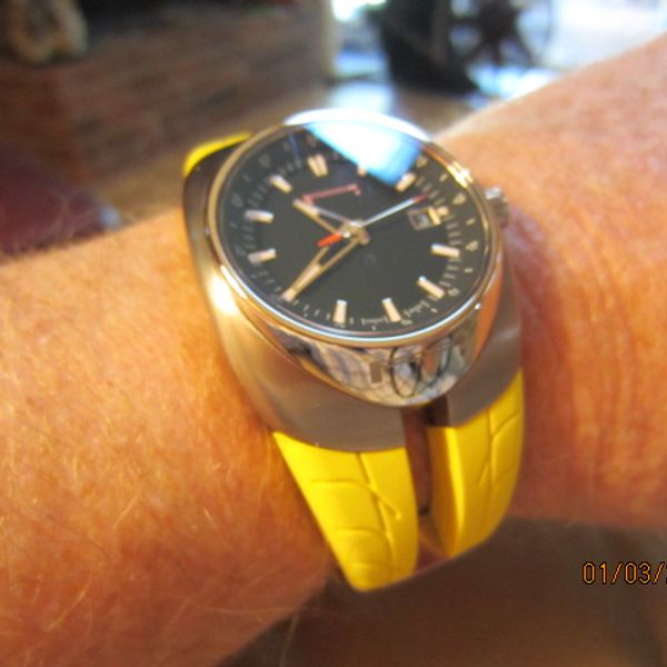 FS PIRELLI P-ZERO Swiss Made quartz with yellow rubber band MAKE A ...
