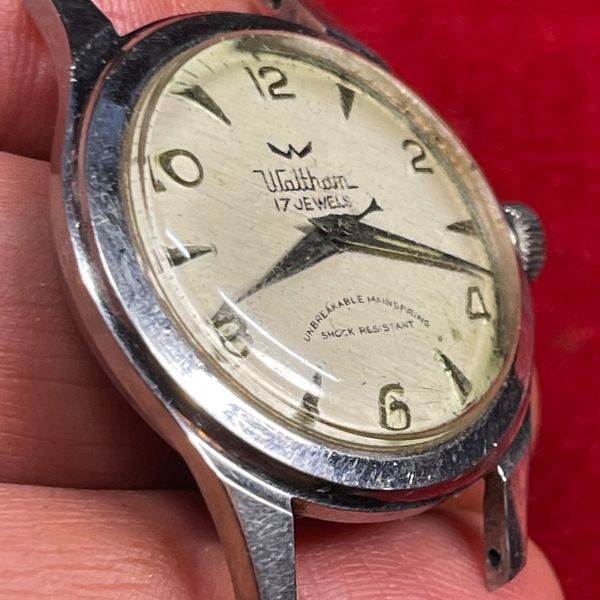 Vintage Waltham 17 Jewels Unbreakable Mainspring Shock Resistant Watch ...