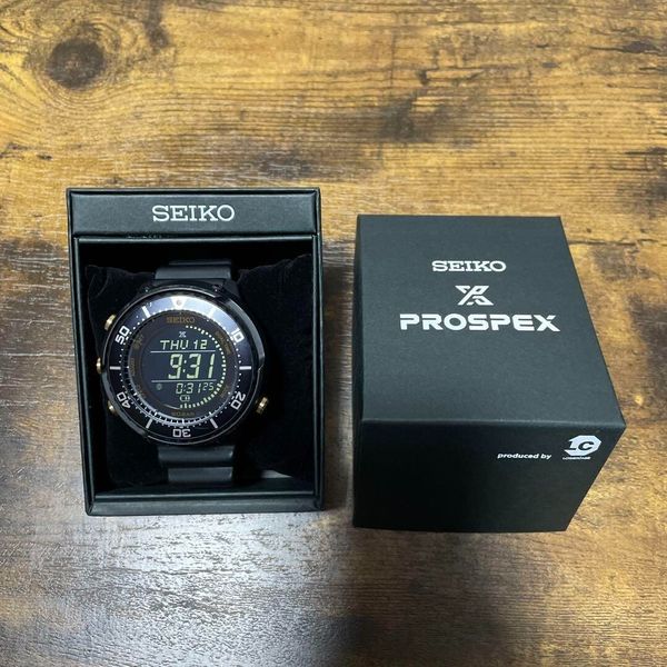 Seiko Prospex SBEP005 Fieldmaster Digital Men's Watch Titanium case ...