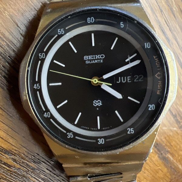 Vintage Seiko SQ Watch Men Gold Tone Day Date 7559-6009 7.5" For Parts Or Repair | WatchCharts ...