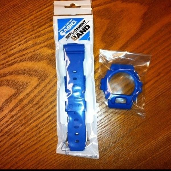 DW-6900MM-2 smurf blue band and bezel | WatchCharts