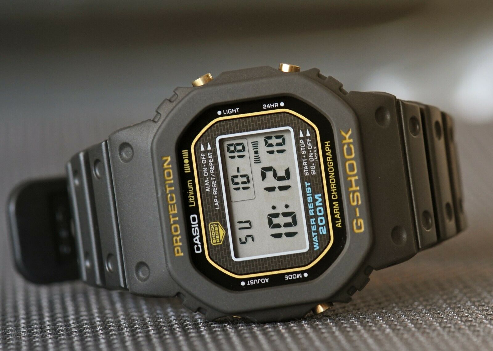 1983 model first Casio G-Shock DW-5000C-1B digital watch Japan 1980s ...