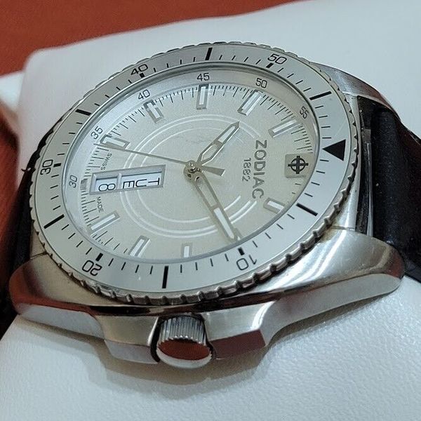 ZODIAC SPEED DRAGON ZO5500 QUARTZ DIVER WATCH | WatchCharts Marketplace