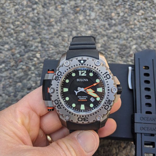 Bulova Sea King Titanium LE - $1000 | WatchCharts