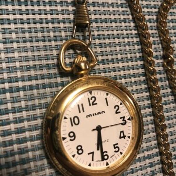 Milan Pocket Watch Gold Toned w/ leather-like case. MLN1042 Tested, New ...