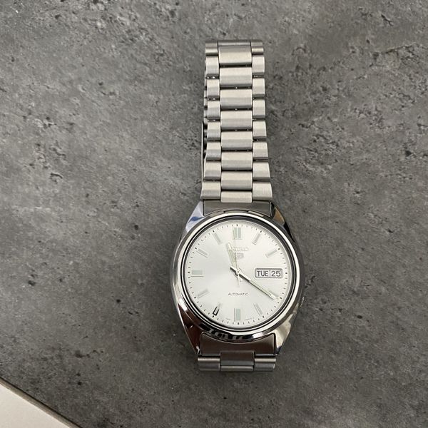 [$95 USD] Seiko 5 SNXS73 | WatchCharts Marketplace