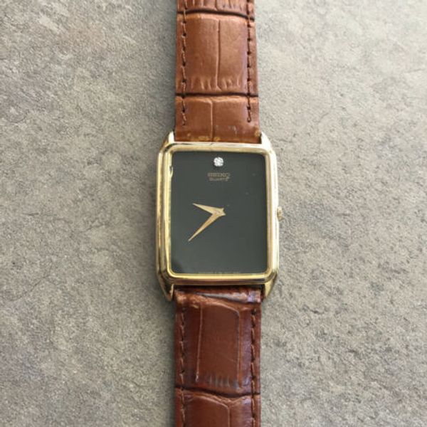 Vintage Seiko Mens Watch 5Y30-5D59 Gold Tone Case With Black Dial Bin O | WatchCharts Marketplace