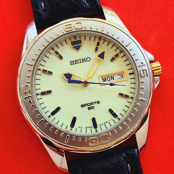 Seiko Glow In The Dark Dial Watch Rare Day Date Black Leather 7N23-8B20 ...