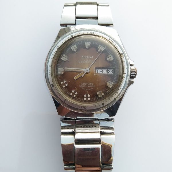 Zeenat Sous-Marine World Time Automatic 17 Jewels Day-Date Men's Watch ...