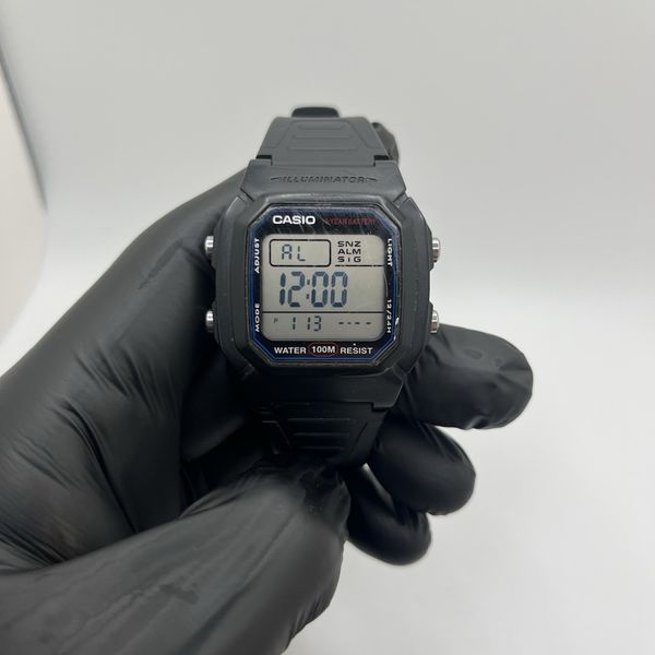 2 Watches (Casio, Everlast) | WatchCharts Marketplace