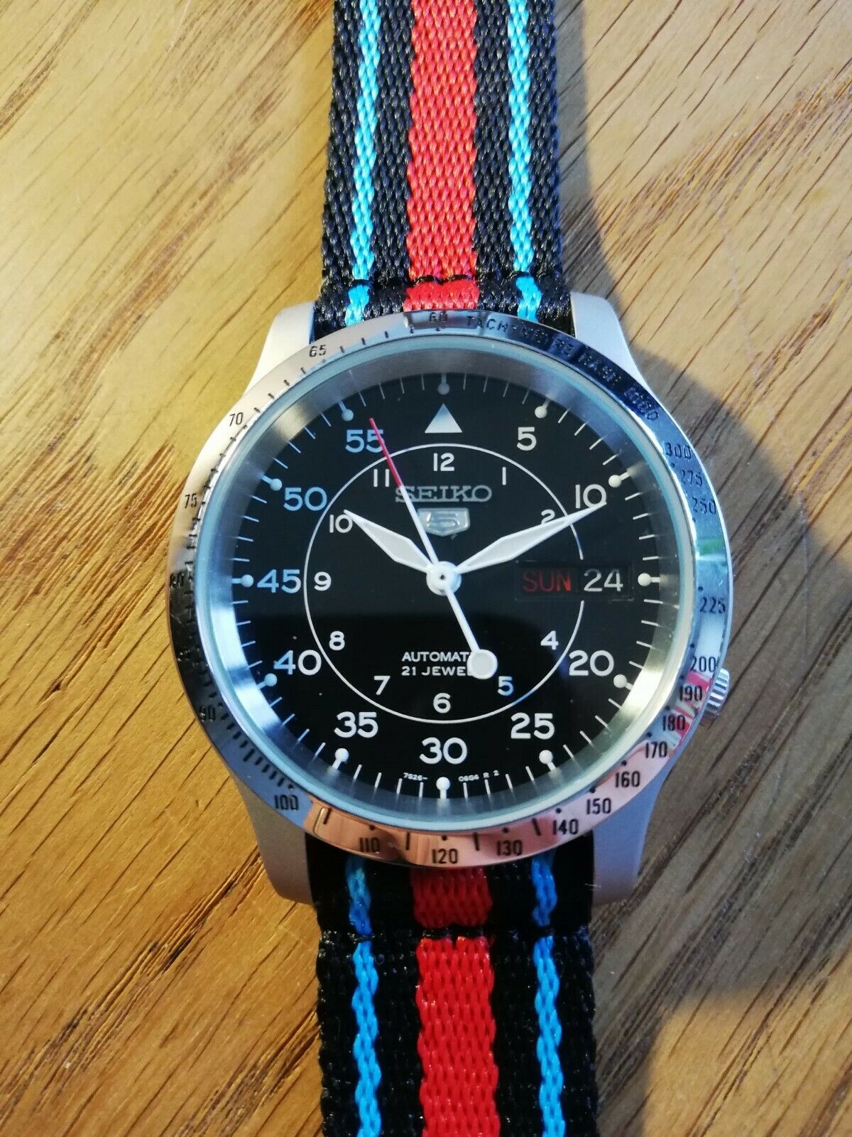 Seiko SNK809 Tachy-mod | WatchCharts Marketplace