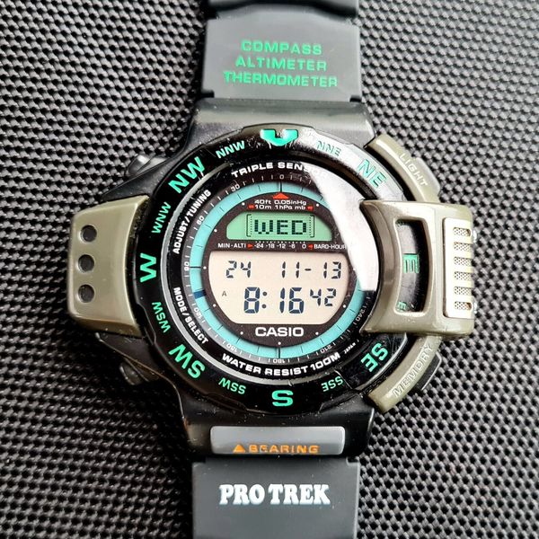 CASIO 1170 ATC-1000 vintage digital with sensors temperature barometer ...