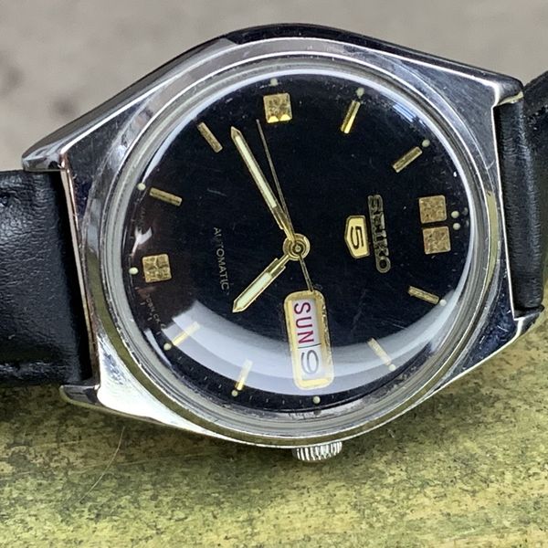 Beautiful Vintage Seiko Automatic black dial Watch Japan Made ...