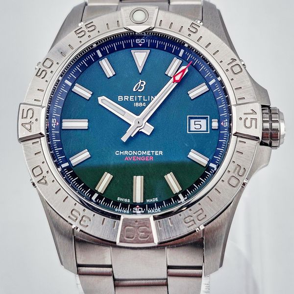 [WTS] 2024 Breitling Avenger Automatic 42 - Military Green Dial - Full ...