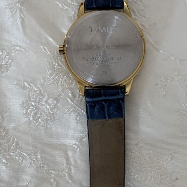 Timex Indiglo Woman Watch WR 30M Stainless Steel New Battery ...