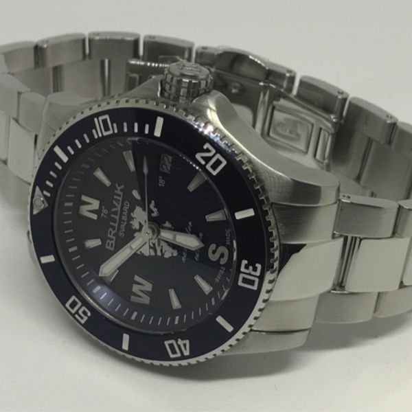 FS: Bruvik Svalbard 40mm Blue Diver | WatchCharts