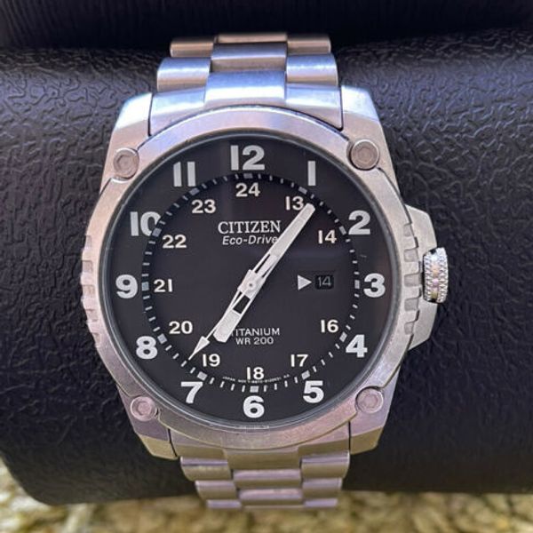 Citizen Eco-Drive B872-S083109 Solid Titanium WR200 Watch Pre-owned ...