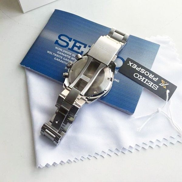 Seiko SSC931 Blue Dial Men's Chronograph Prospex Speedtimer Solar Watch ...