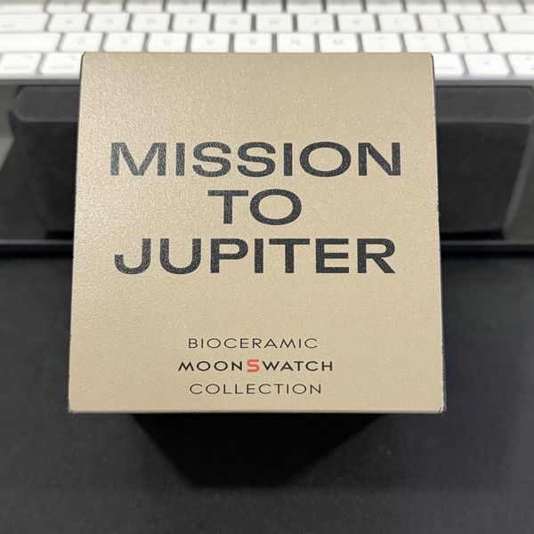 Omega x Swatch Bioceramic Moonswatch Mission to Jupiter SO33C100, US ...