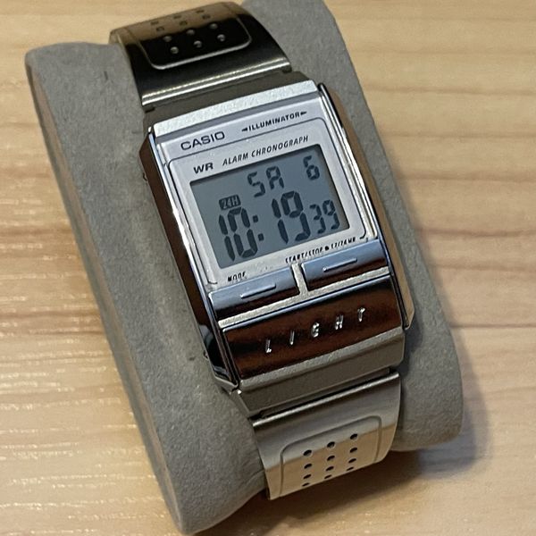[WTS] Casio A200 Silver Futurist Illuminator 1604 Mod Men's Digital ...