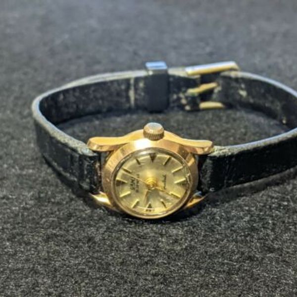 Vintage Camy Sputnik Swiss Ladies Watch 21 Jewels Movement Leather ...