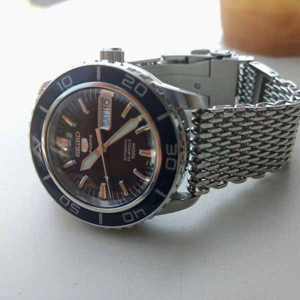 [WTS] Seiko SNZH53 with nice shark mesh strap - $125 | WatchCharts ...