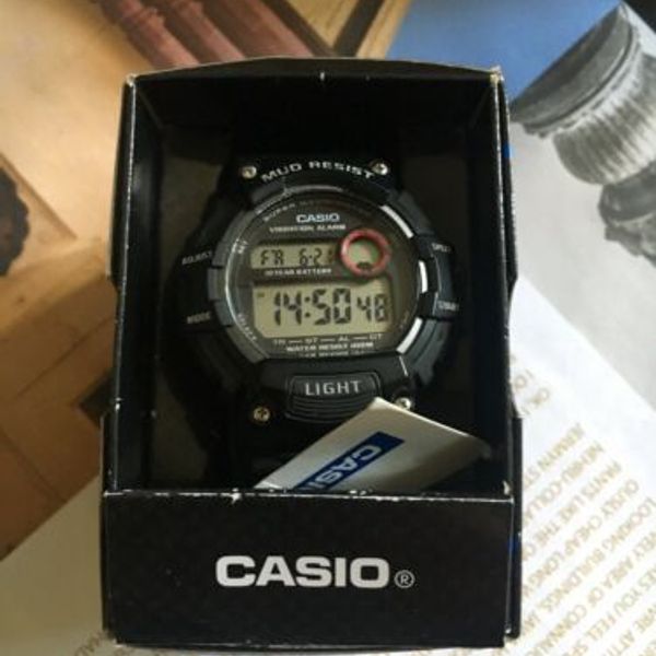 Mens-Casio -Mud Resist- Digital Wrist Watch/Box & Papers | WatchCharts ...