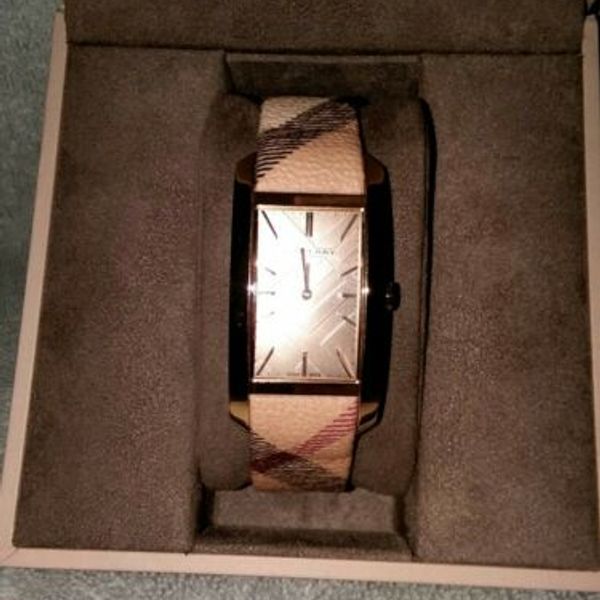Burberry Women's Pioneer Gold Tone Watch BU9407 never worn has new ...