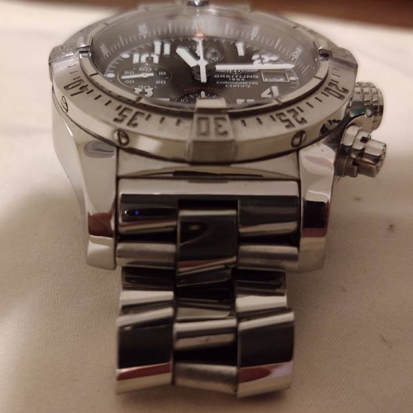 Breitling Avenger Chronograph | WatchCharts