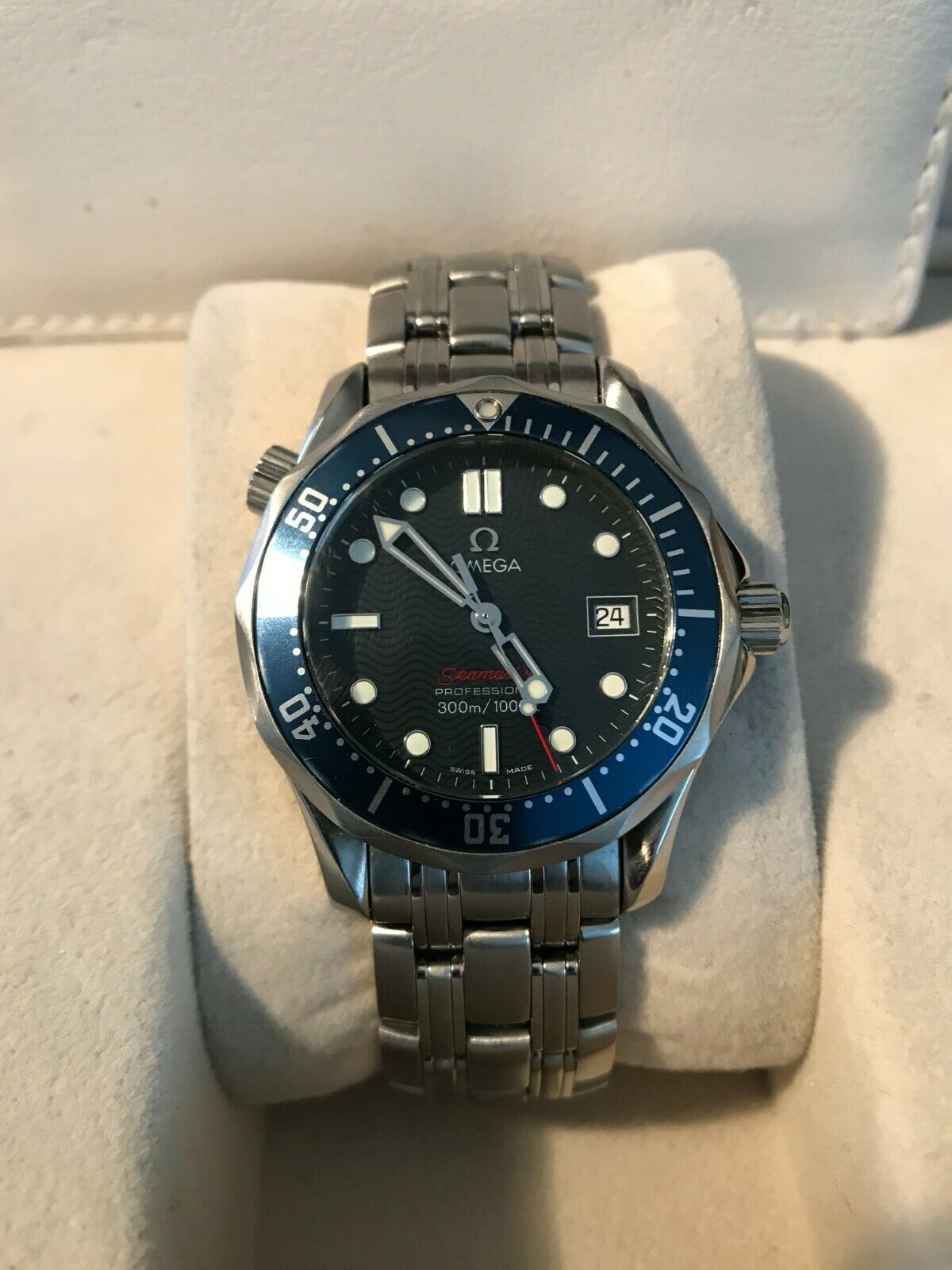 Omega Seamaster Professional Mid 2223.80.0 | WatchCharts