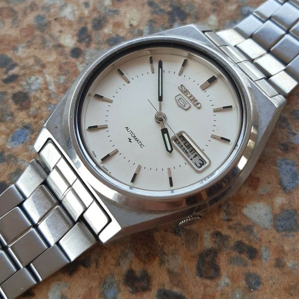 Vintage Seiko 5 17 Jewels Automatic 7009 8760 April 1983 | WatchCharts Marketplace