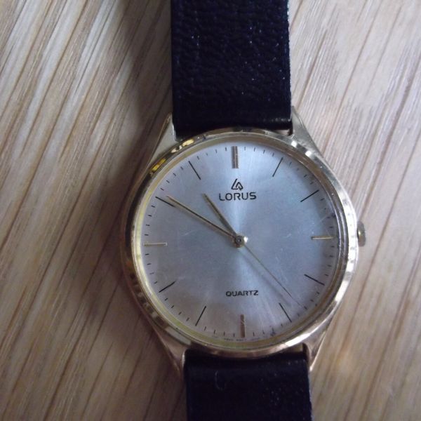 VINTAGE MENS LORUS BY SEIKO QUARTZ WATCH. | WatchCharts Marketplace