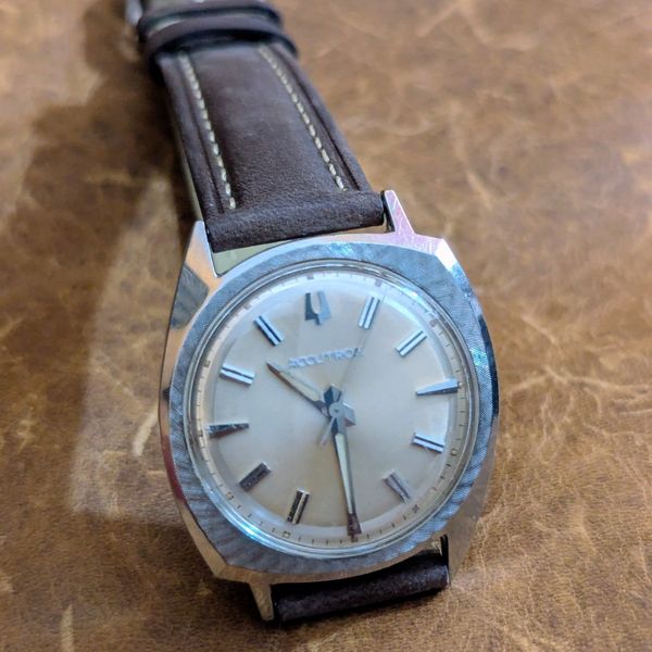 BEAUTIFUL 1966(M6) BULOVA ACCUTRON 214, TILTY, FOOTBALL, RUNS (SEE ...