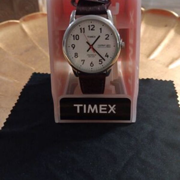 New Timex Menâ s Watch Easy Reader Silver Tone Case With Brown Leather ...