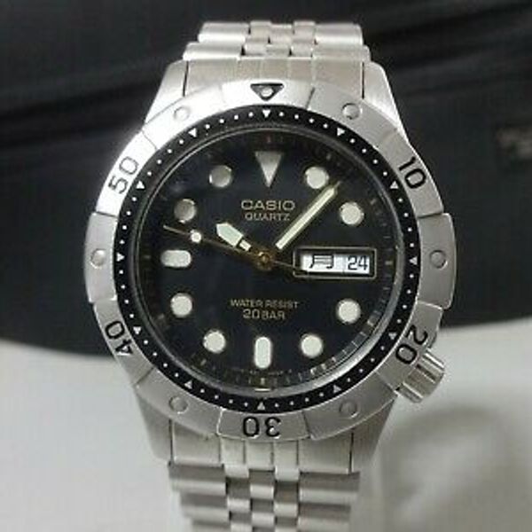 Japan 1990 CASIO Quartz watch [MD-711] Bar 20 Cal.394 Original band ...