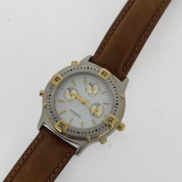 Classic Mens FOSSIL BQ-8461 37mm Watch Made in USA - New Battery ...