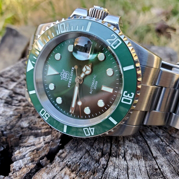 Steeldive SD1953 Men's Seiko NH35 Automatic 300m Dive Watch Green Hulk ...
