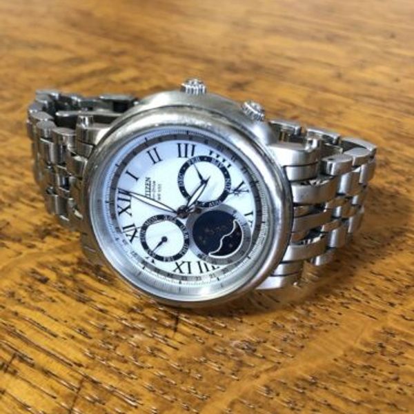 Citizen Eco-Drive MOON PHASE 8651 Men's Watch | WatchCharts