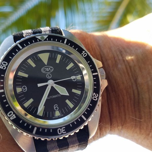 CWC Royal Navy Diver | WatchCharts Marketplace