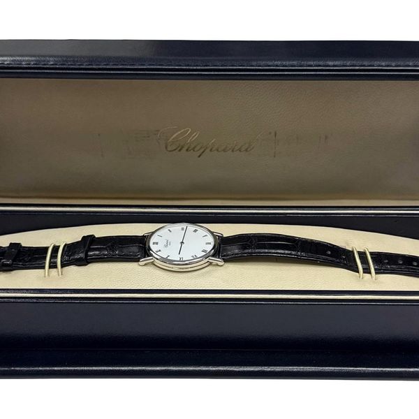 Chopard Classic WHITE ROMAN 18K Gold Leather Manual C100987 33.5mm ...