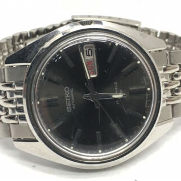 VINTAGE SEIKO AUTOMATIC 17 JEWELS WRIST WATCH JAPAN 7006 8007 WORKS! | WatchCharts