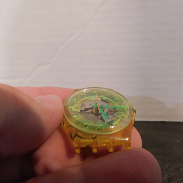 Vintage Swatch Watch BERMUDAS GK133 1991 Working | WatchCharts Marketplace