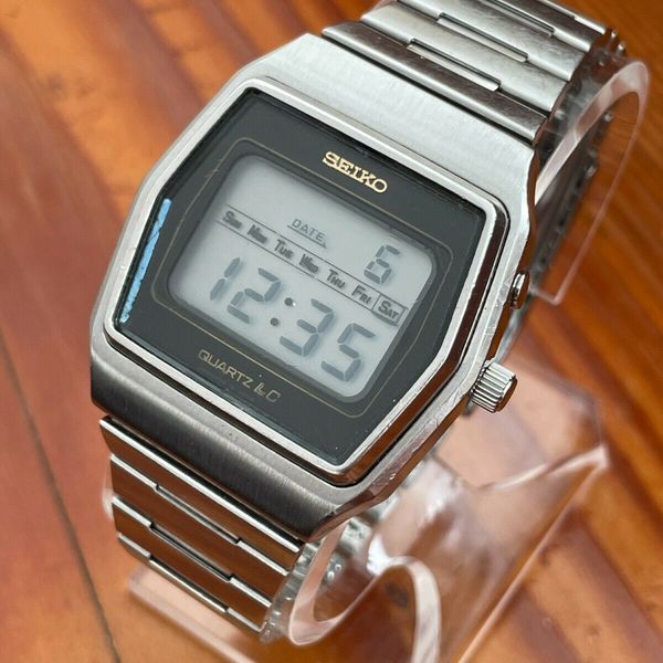 August 1977 Vintage Seiko Quartz LCD 0139-5019 Runs Keeps Time, Clean ...